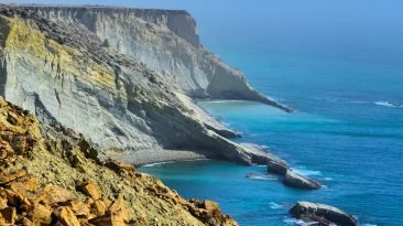 Astola Island Balochistan - Pasni - Pakistan Travel Guide