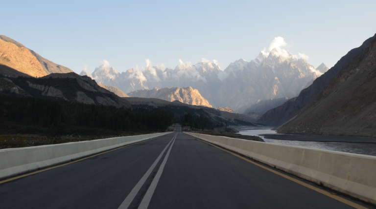 Hunza Valley - Pakistan Travel Guide